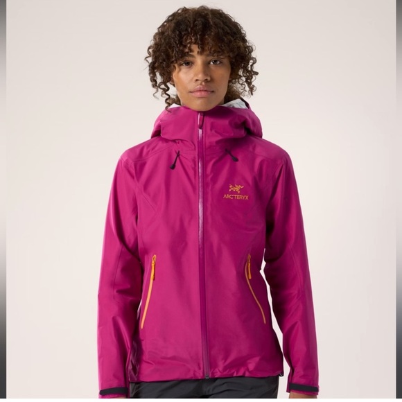 Arc'teryx | Jackets & Coats | Iso This Exact Arcreryx Beta Lt Jacket In ...